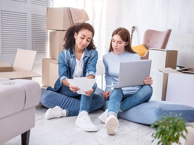 Tips for Finding the Perfect Roommate | Spring Creek Apartments